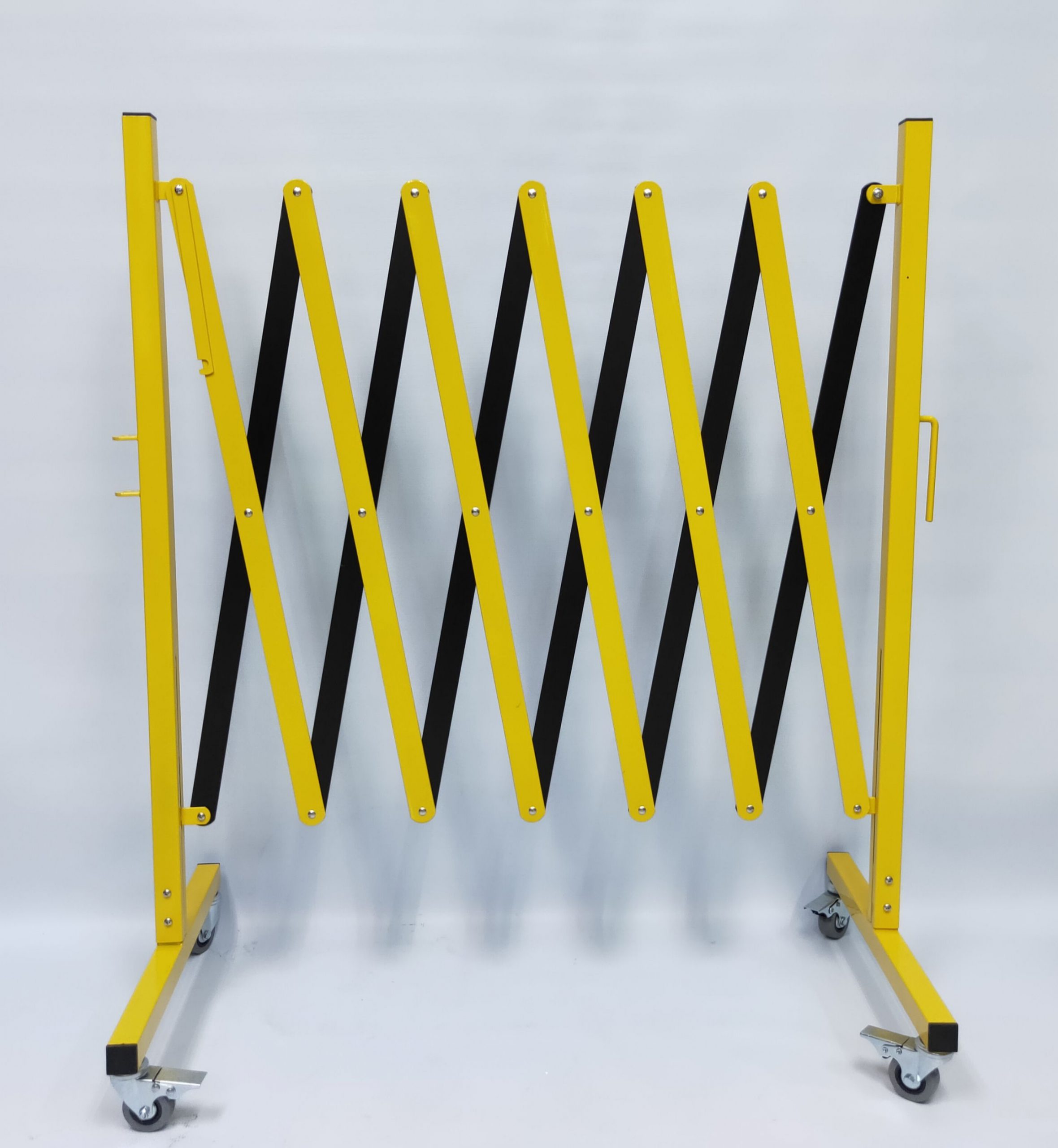 [#1] Retractable Barricade Singapore - Retractable Rails I LTC