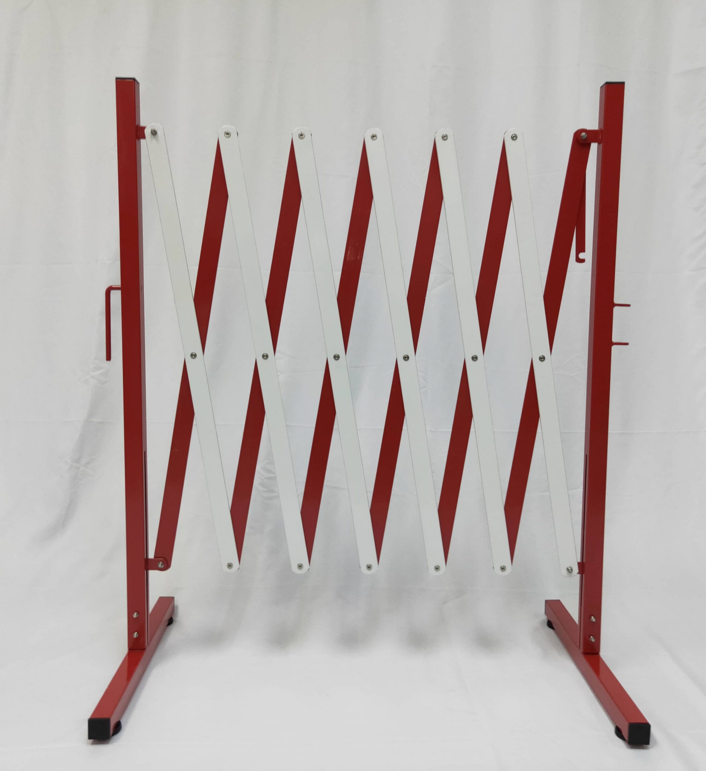 [#1] Retractable Barricade Singapore - Retractable Rails I LTC