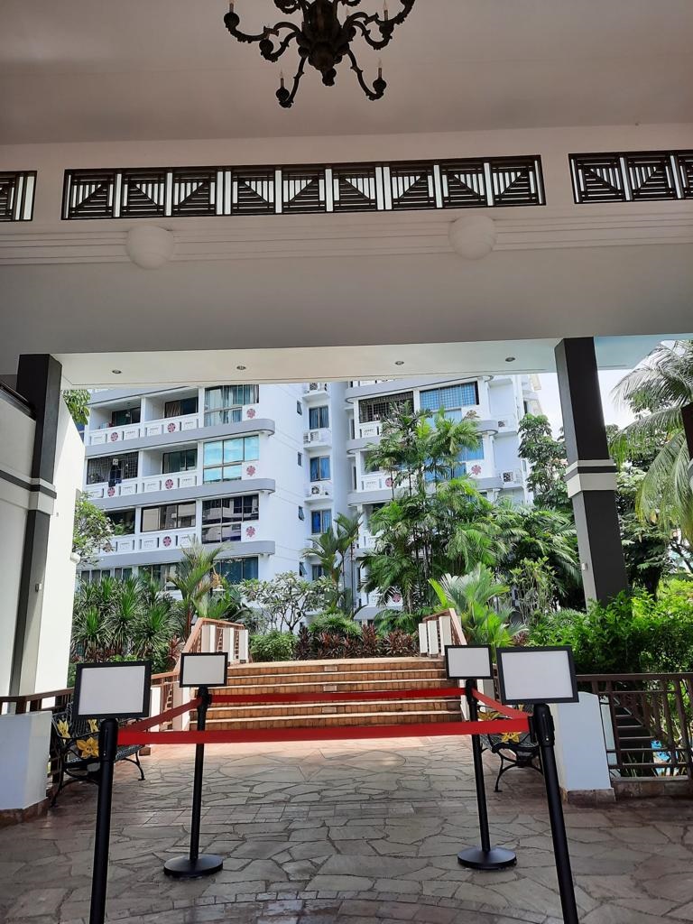 Queue Pole - Customised | LTC Office Supplies Pte Ltd